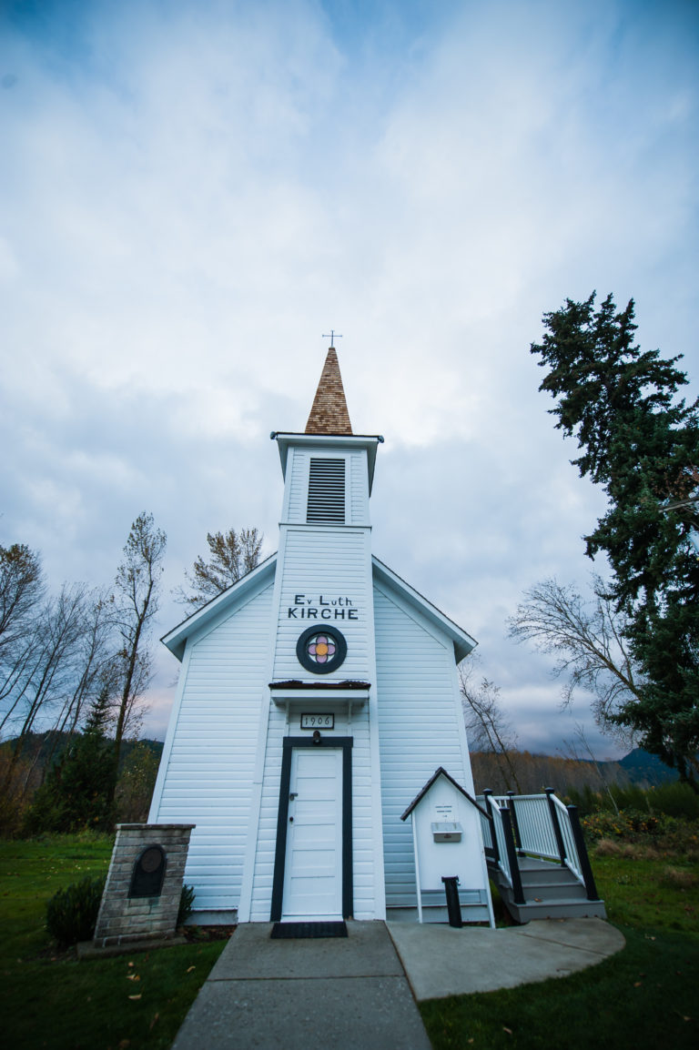 The Little White Church of Elbe - Visit Rainier