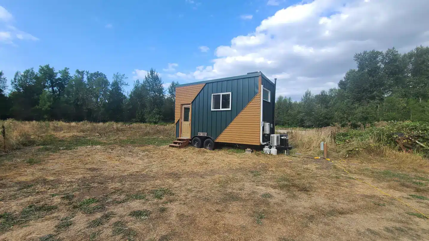 Emerald Lodge Tiny Home - Visit Rainier